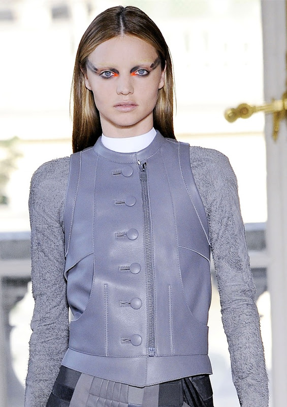 Balenciaga SS 2010